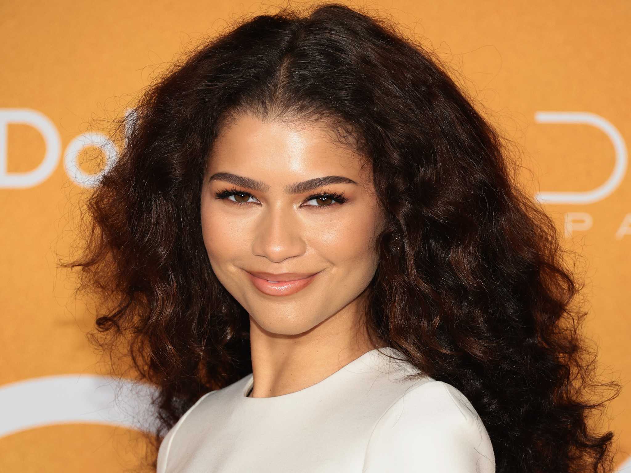 Zendaya will hand out an Oscar. Here’s who else is presenting