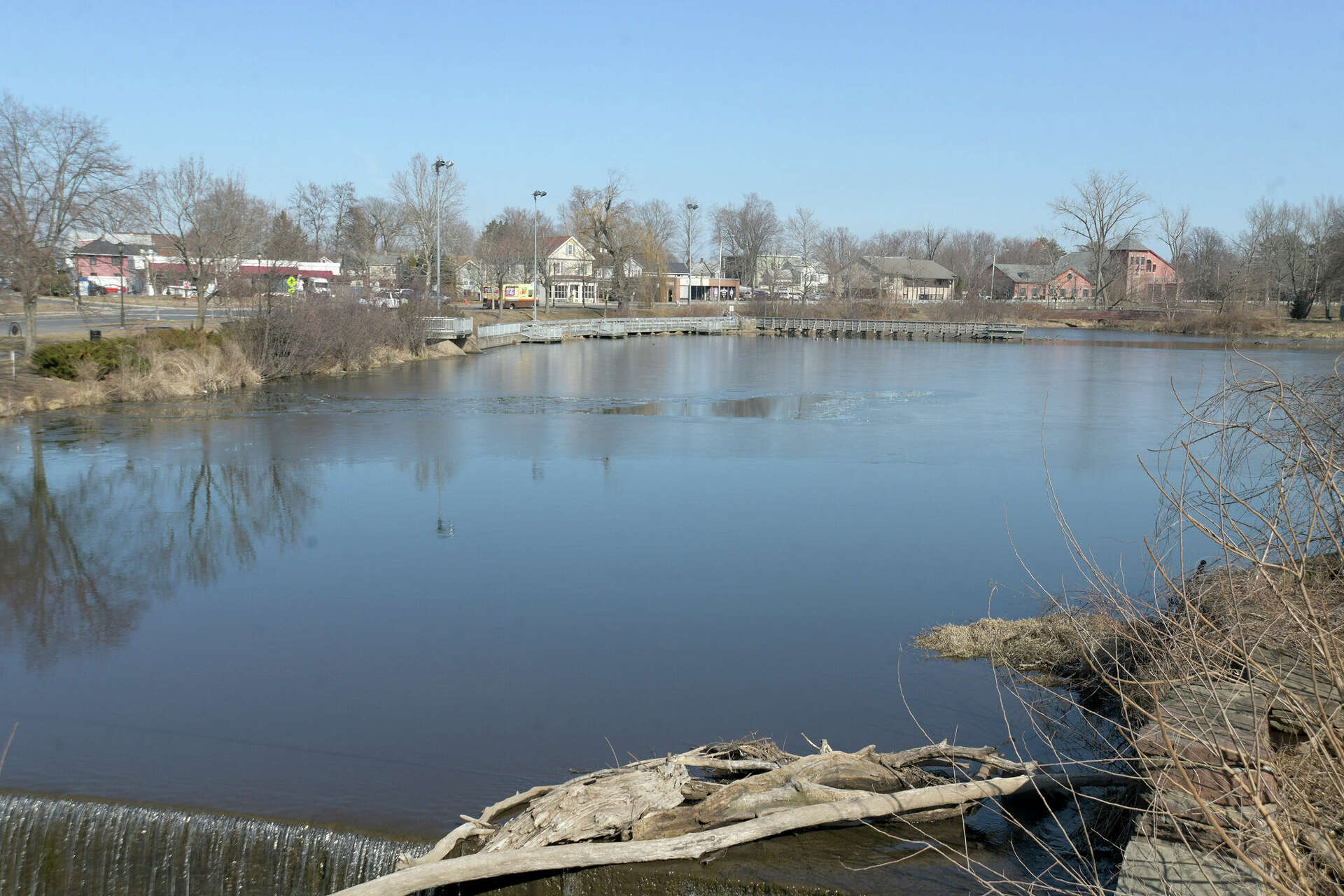 Private dams in Connecticut pose flood risk as many go unchecked