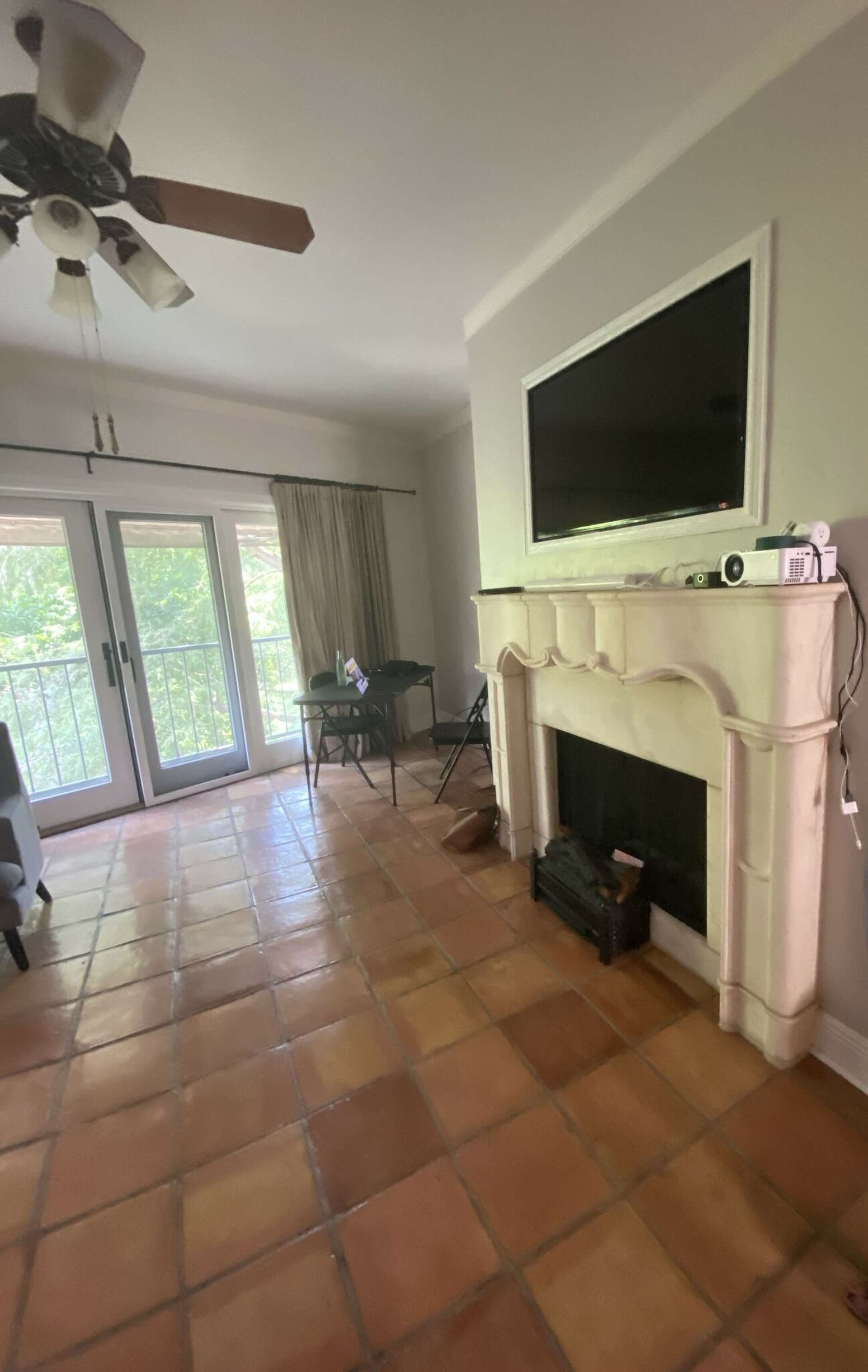 $100K River Walk condo redo has a Pacific Island vibe