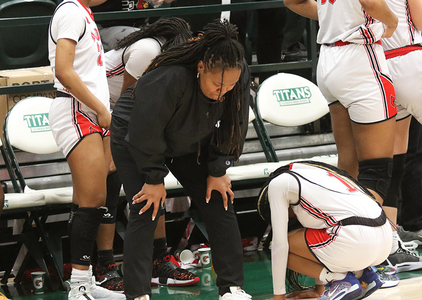 Alton loses Proctor in first quarter, state dream in OT at super