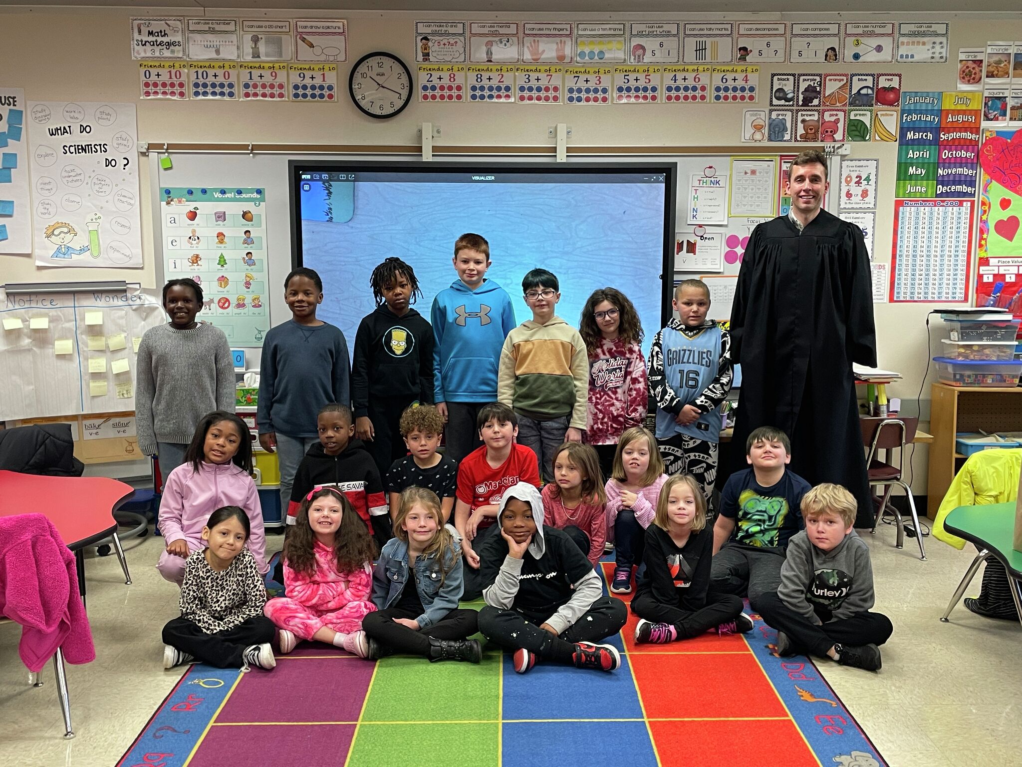 Madison County judges inspire young readers in Illinois schools