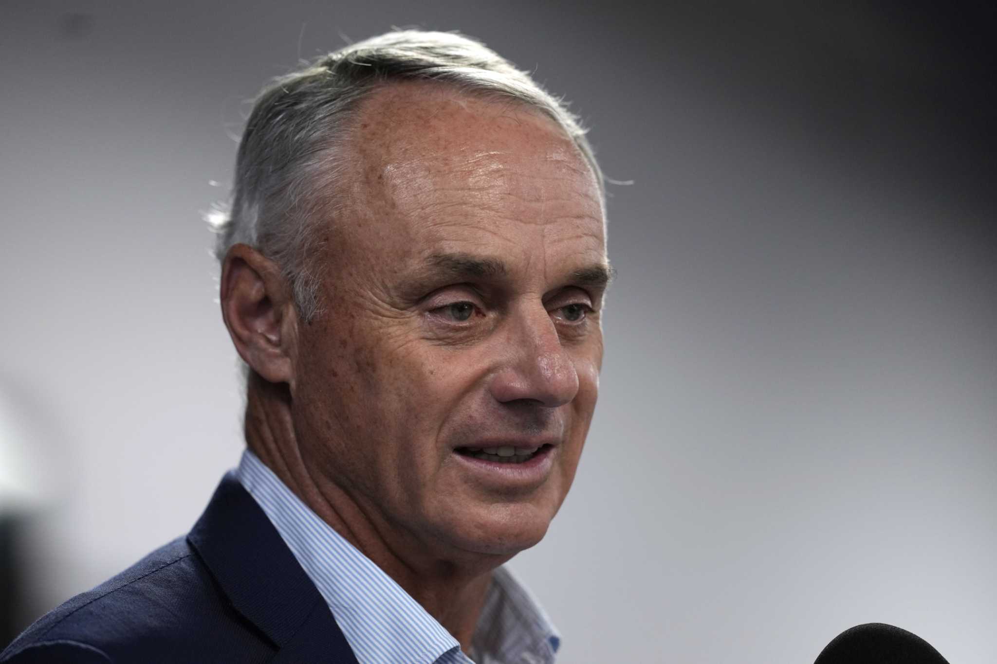 MLB’s Manfred claims A’s move to Las Vegas in 2028 is still ‘solid’