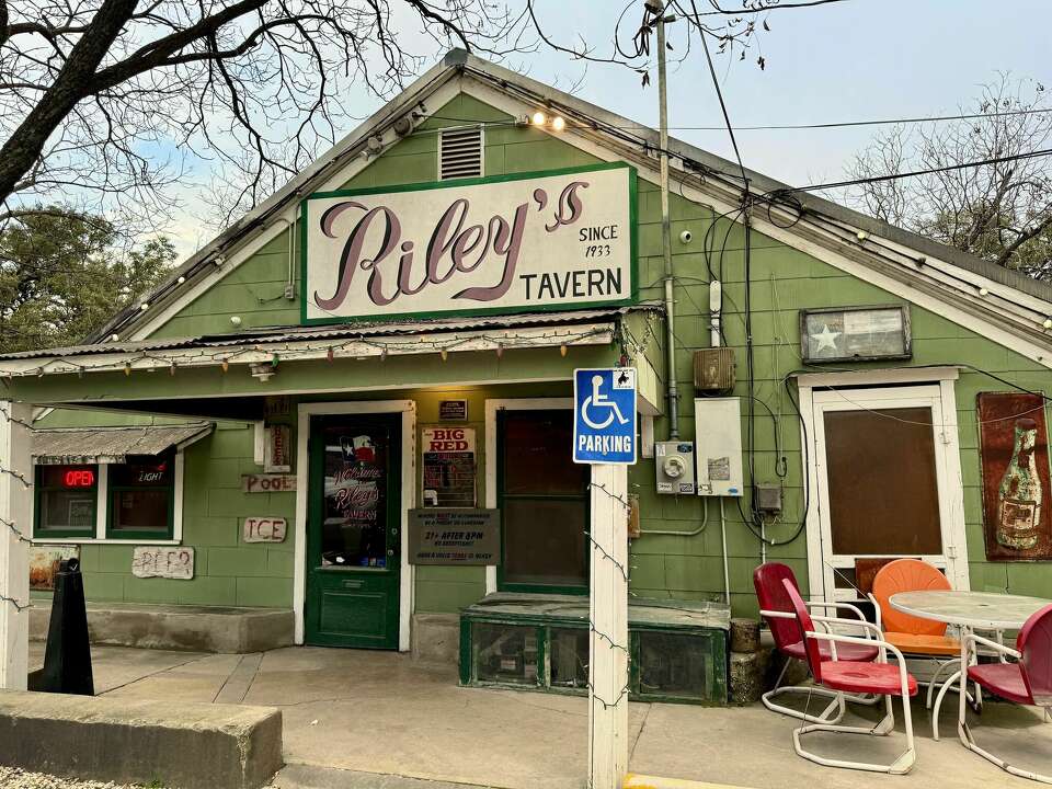 Riley's Tavern history preserves Texas Hill Country community
