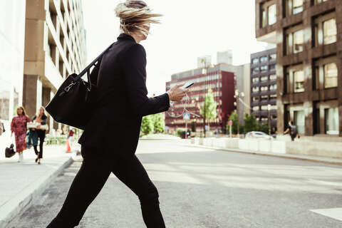 Guide to Walking to Work No Matter Where You Live