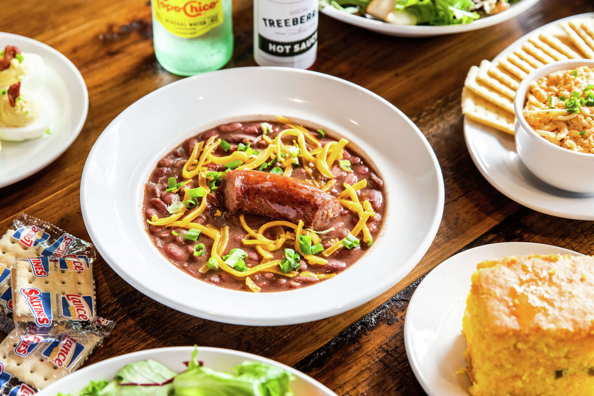 Houston's Treebeards offers $1.95 meal for 46th anniversary