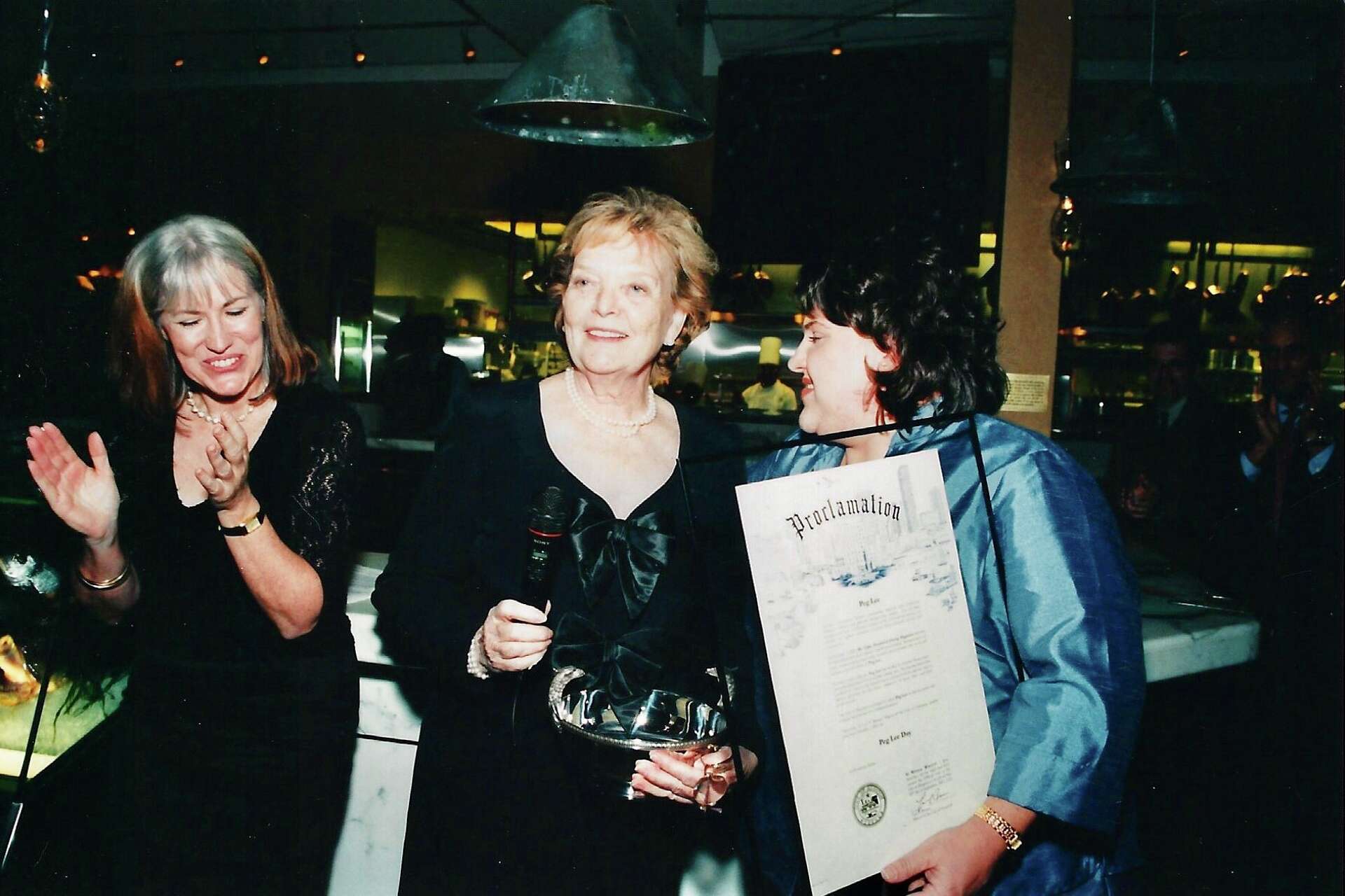 Houston food legend Peg Lee dies at 90