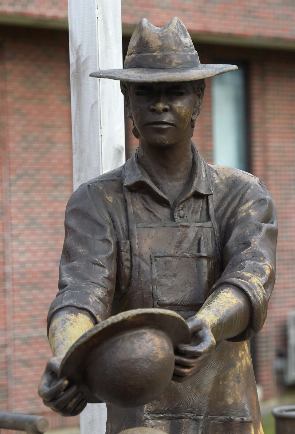 Why is Danbury called the Hat City? The reason dates back to the 1700s