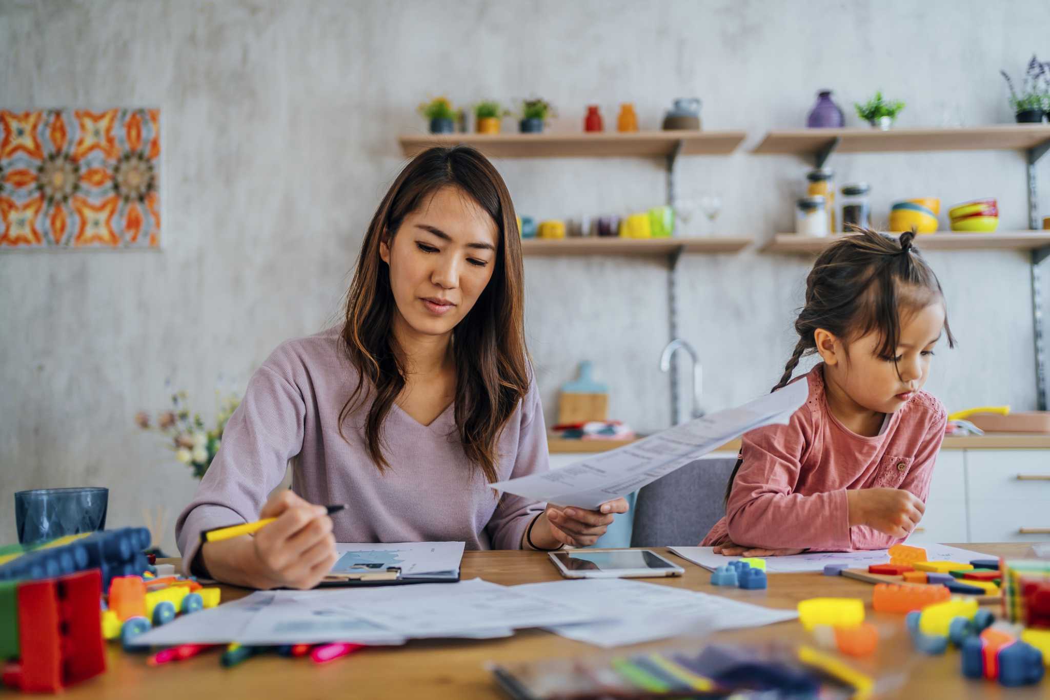 6 Ways to Spring Clean Your Bank Accounts