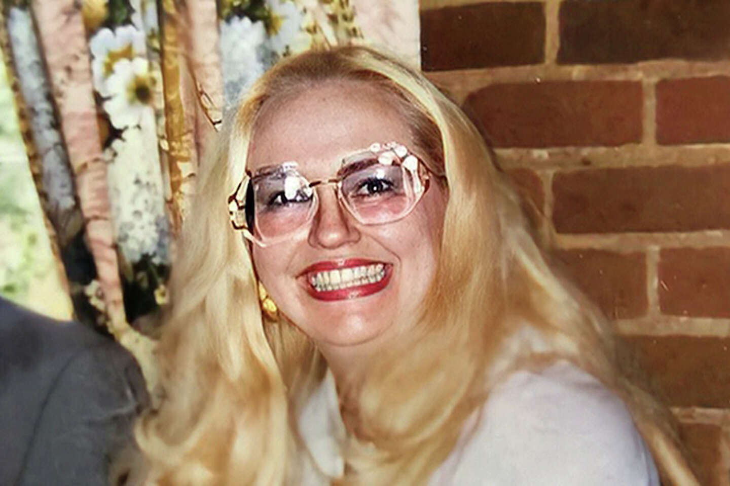 Body found in California canyon identified after 24 years