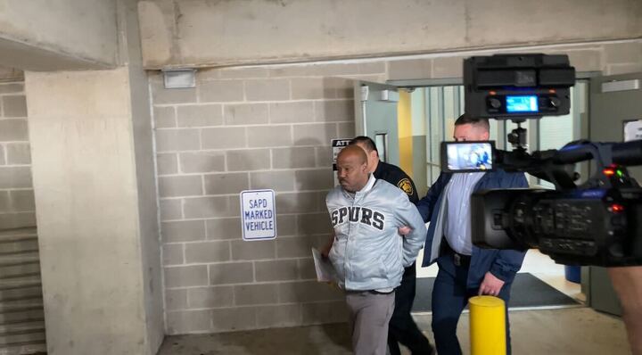 Man accused of shooting landscaper for blowing leaves at truck