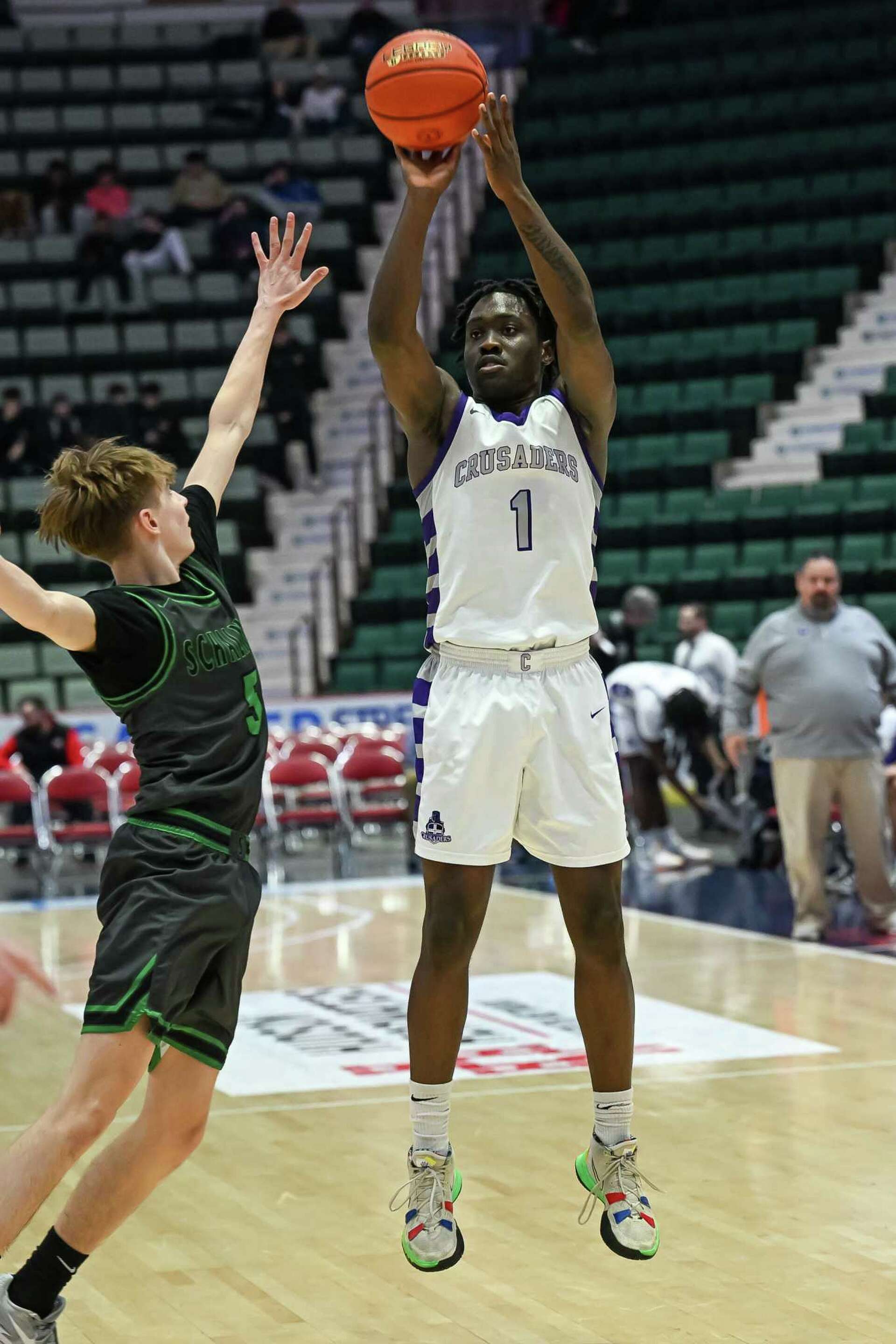 Darien Moore sets marks for CCHS basketball, set to move on