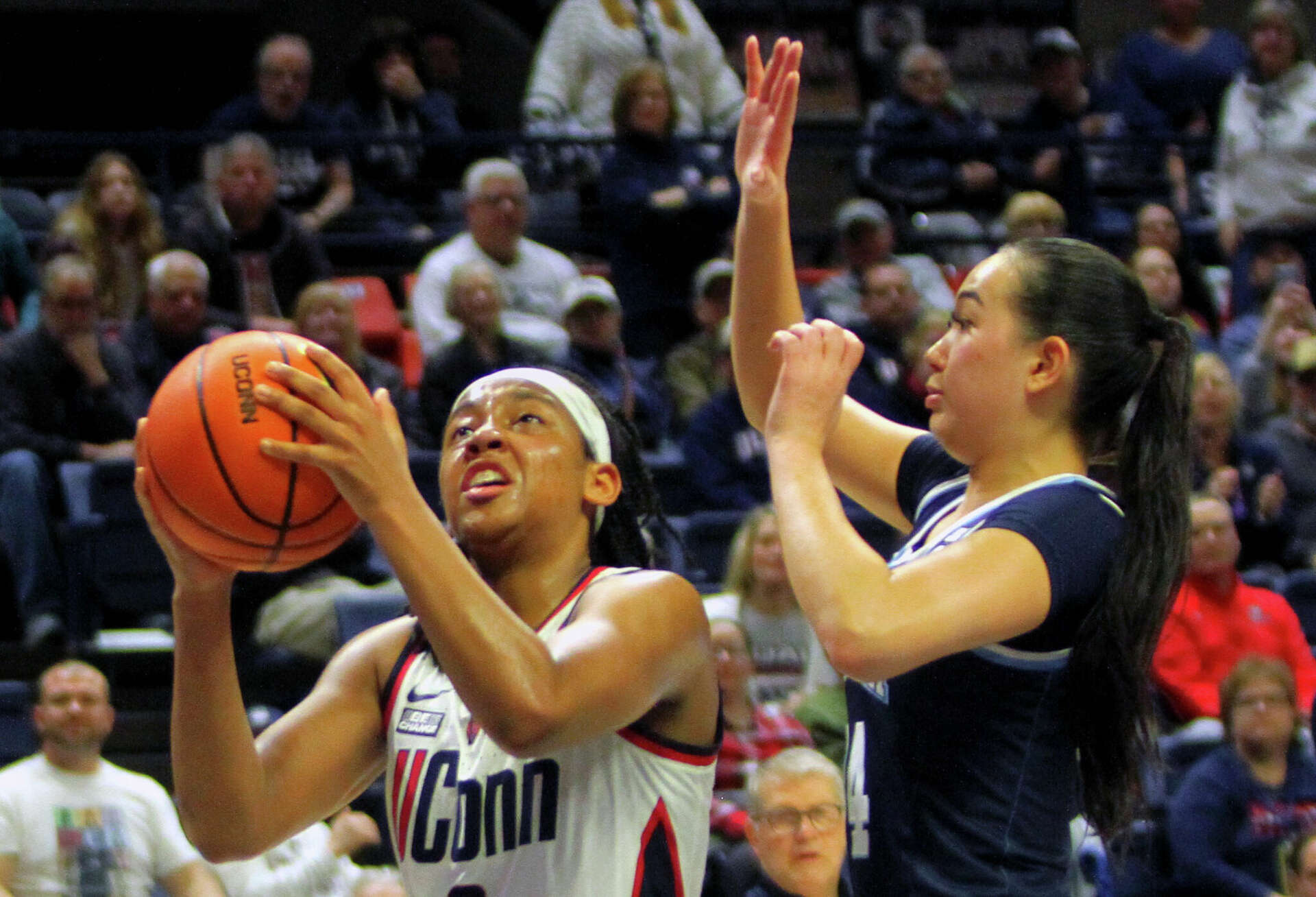 UConn women's basketball team earns Big East win over Villanova