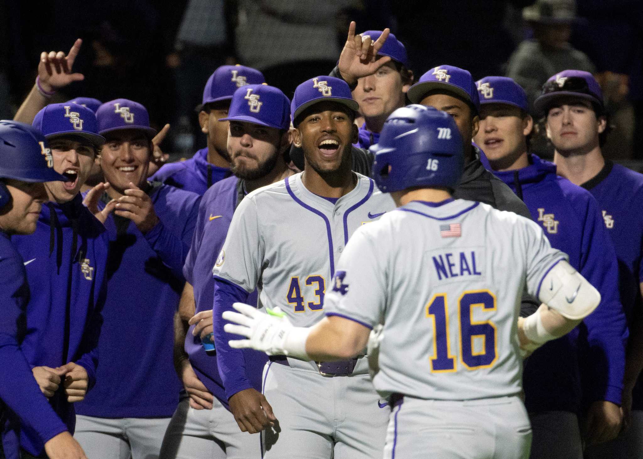 Rice baseball: Big innings doom Owls in loss to champion LSU