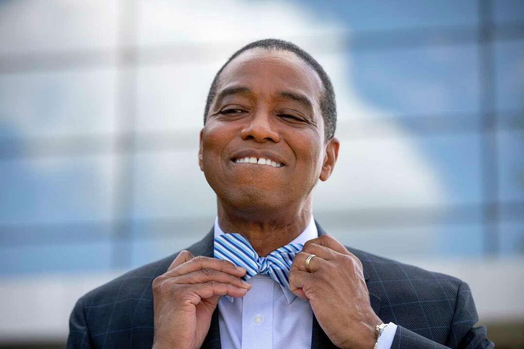 Black meteorologists rare but representation could change that