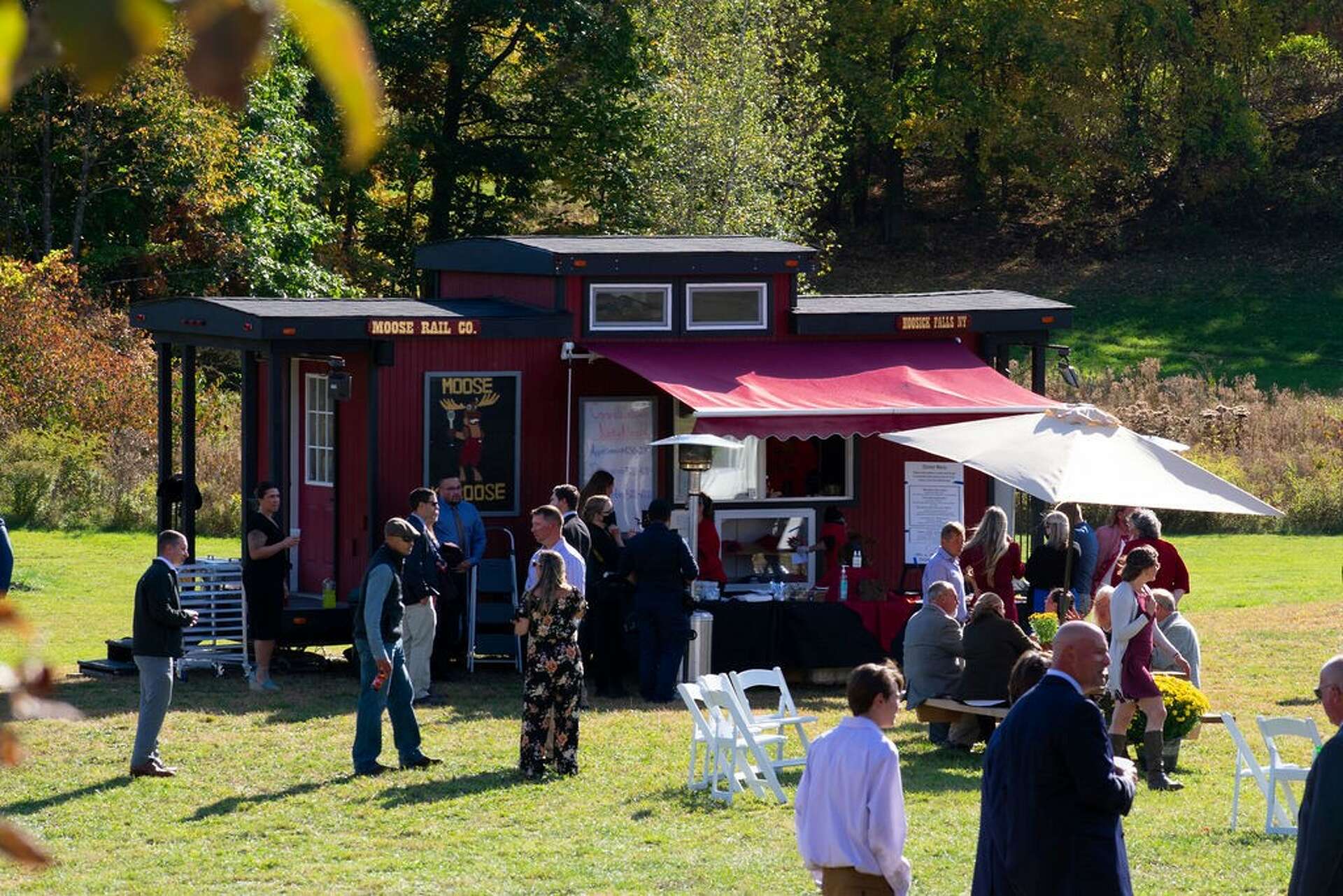 Moose Kaboose food truck lives on while Hoosick Falls pub closes
