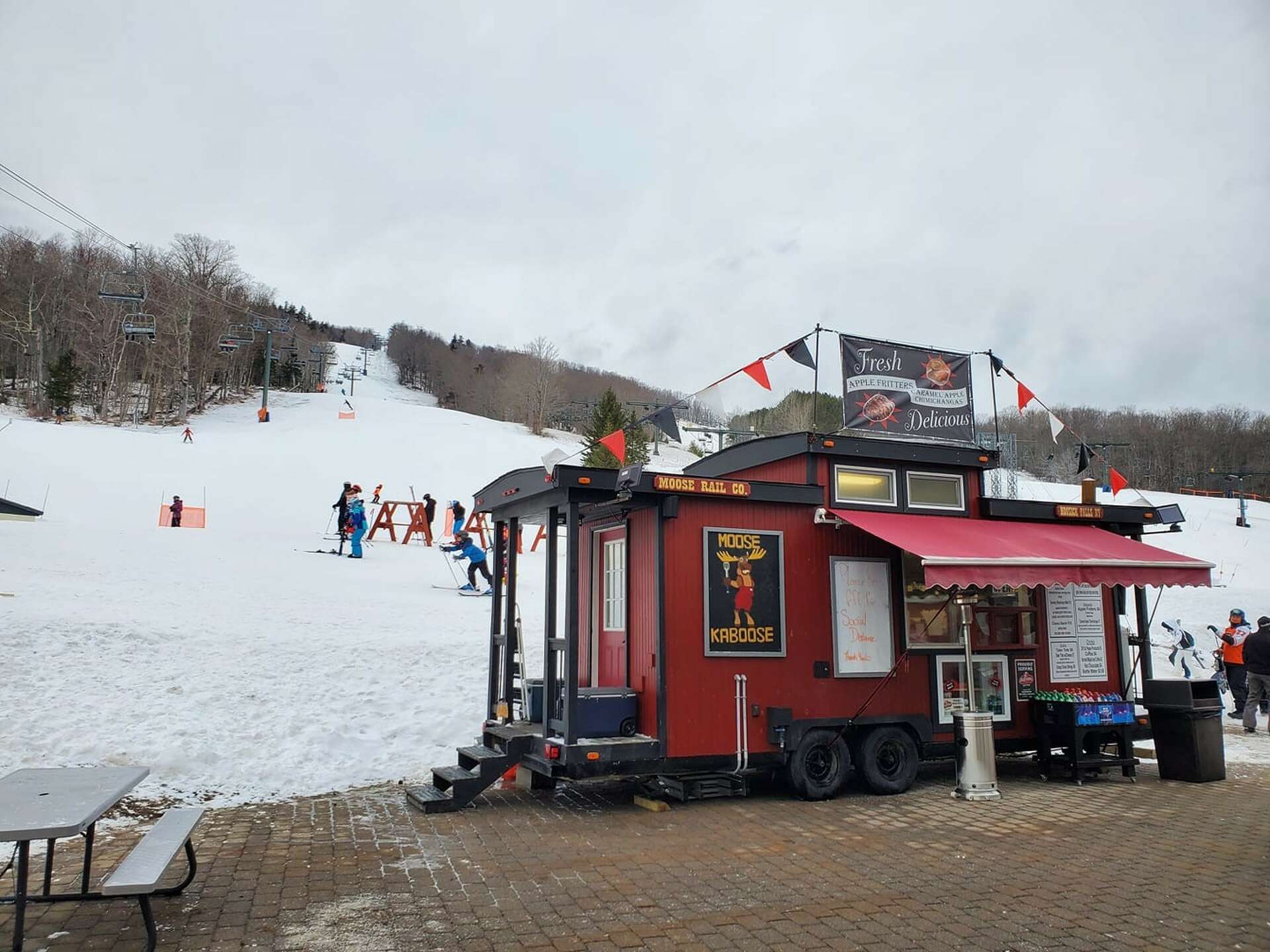 Moose Kaboose food truck lives on while Hoosick Falls pub closes
