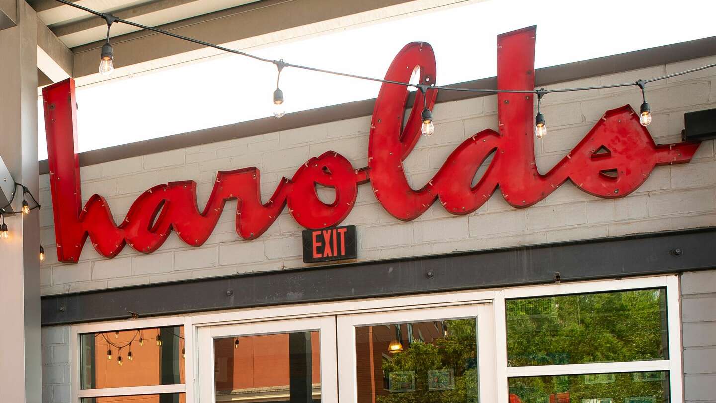 Houston Harold's closing Sunday, focusing on catering