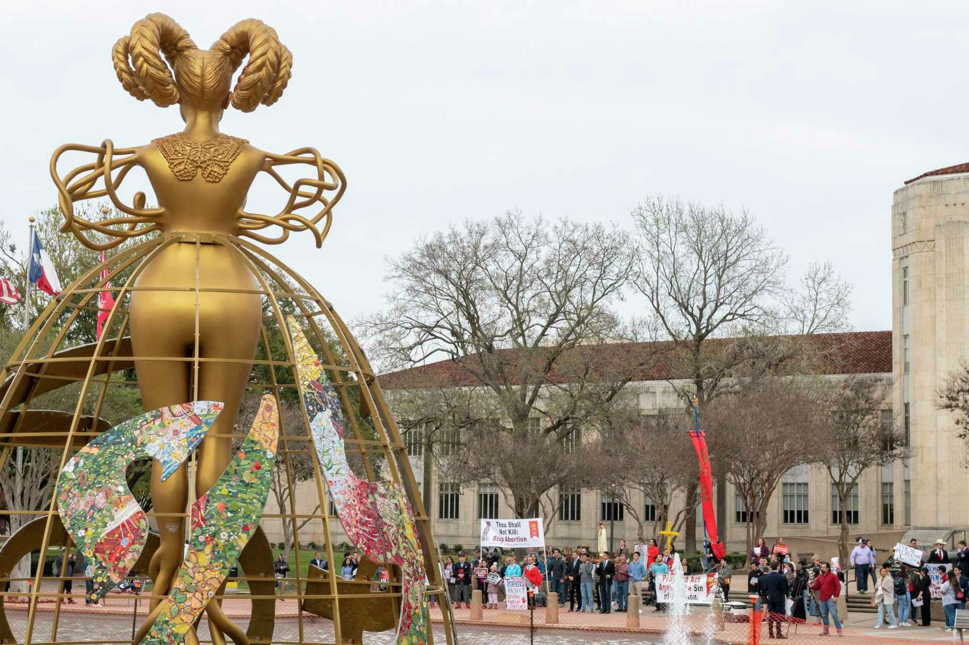 'Satanic' UH statue in center of controversy following protest