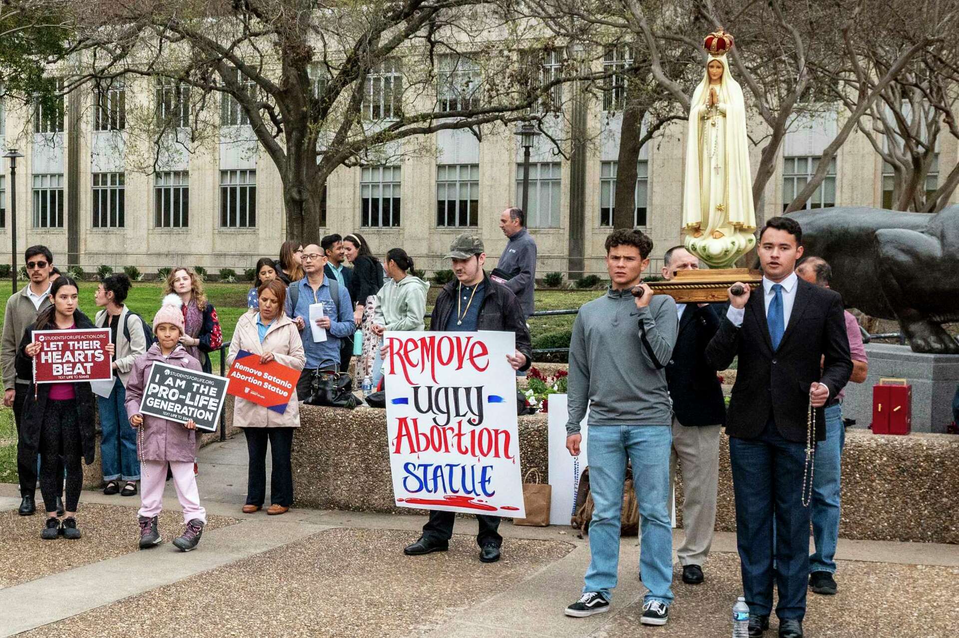 'Satanic' UH statue in center of controversy following protest