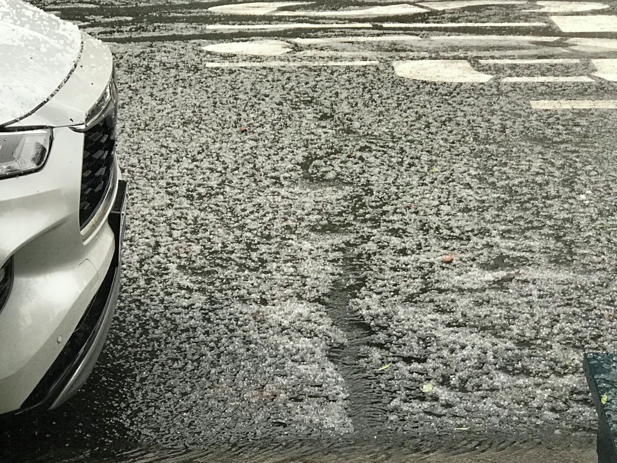 Bay Area weather: Rain, sun, snow, hail and graupel in forecast