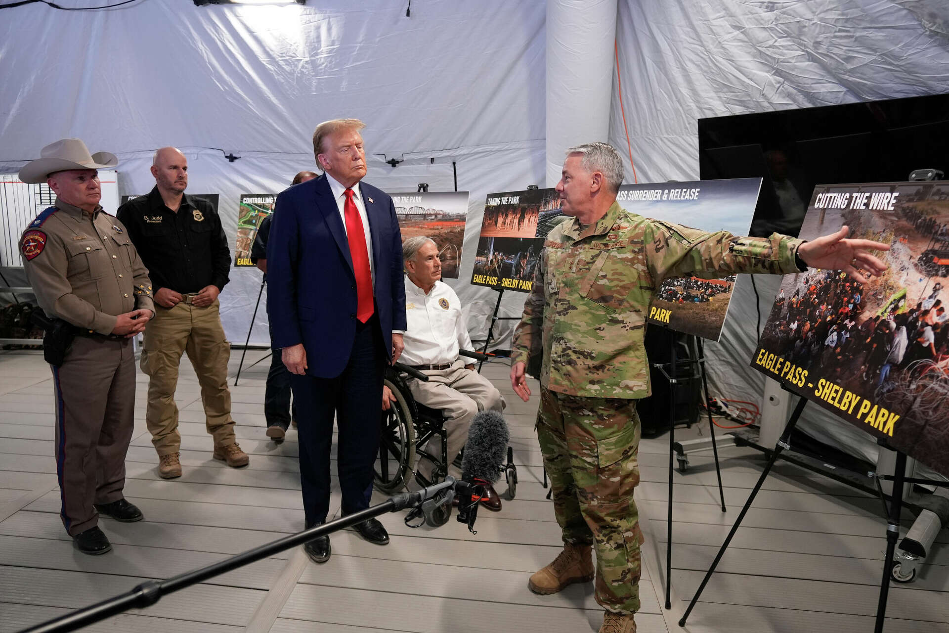 Donald Trump praises Greg Abbott's border crackdown in Texas visit