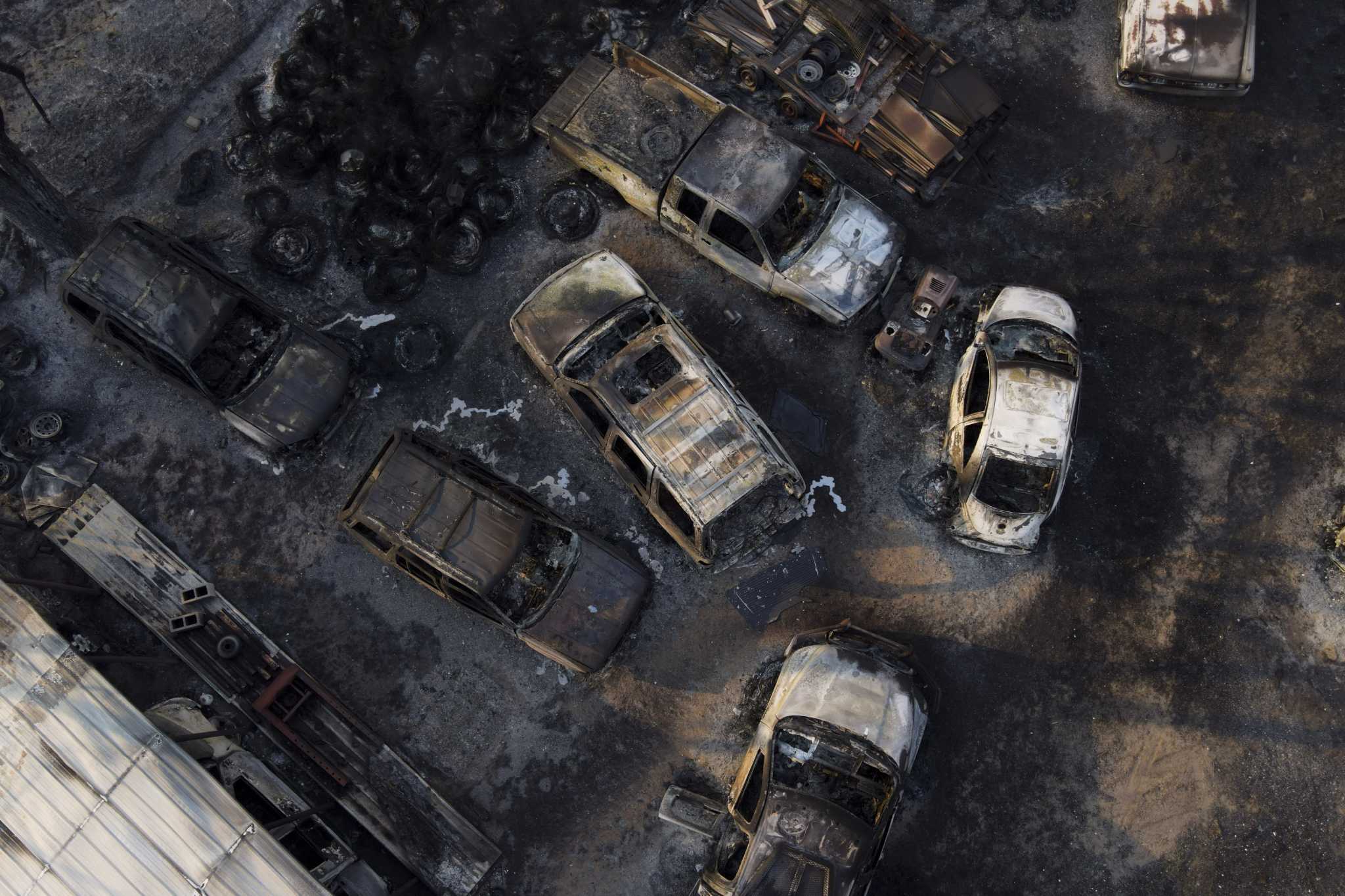 Earthquake and fire data compared in Texas and California