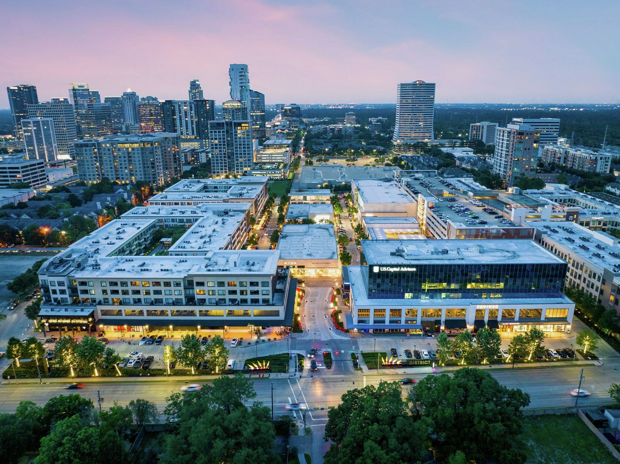 Tilman Fertitta buys luxury Houston mall for $450 Million
