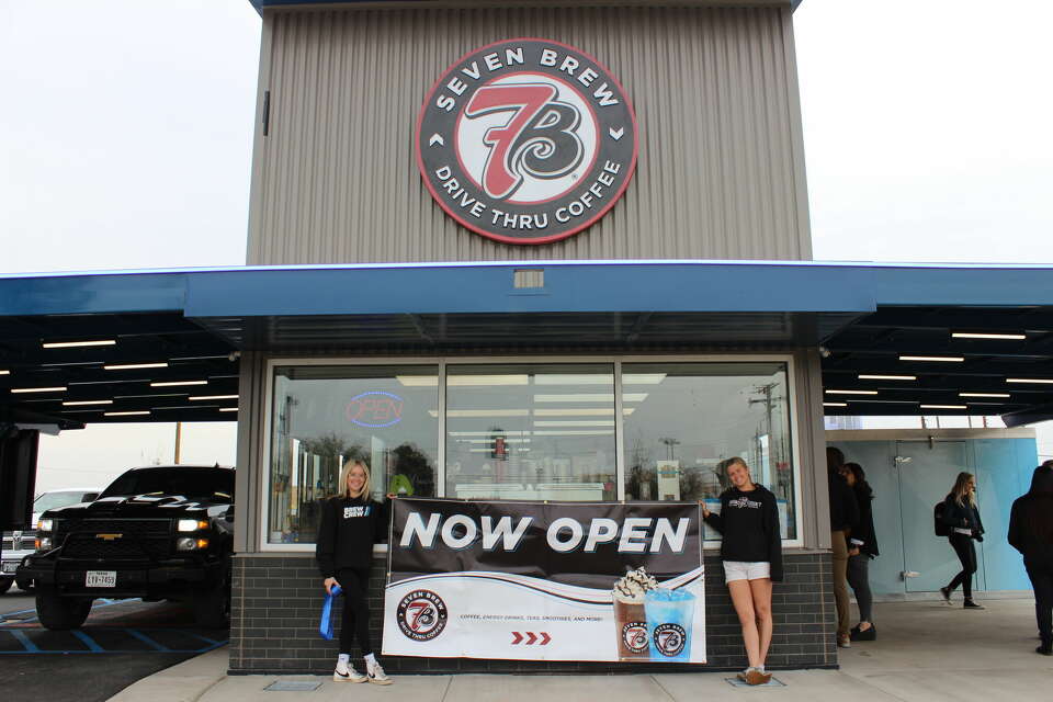 7 Brew Coffee opens first Midland stand, announced another