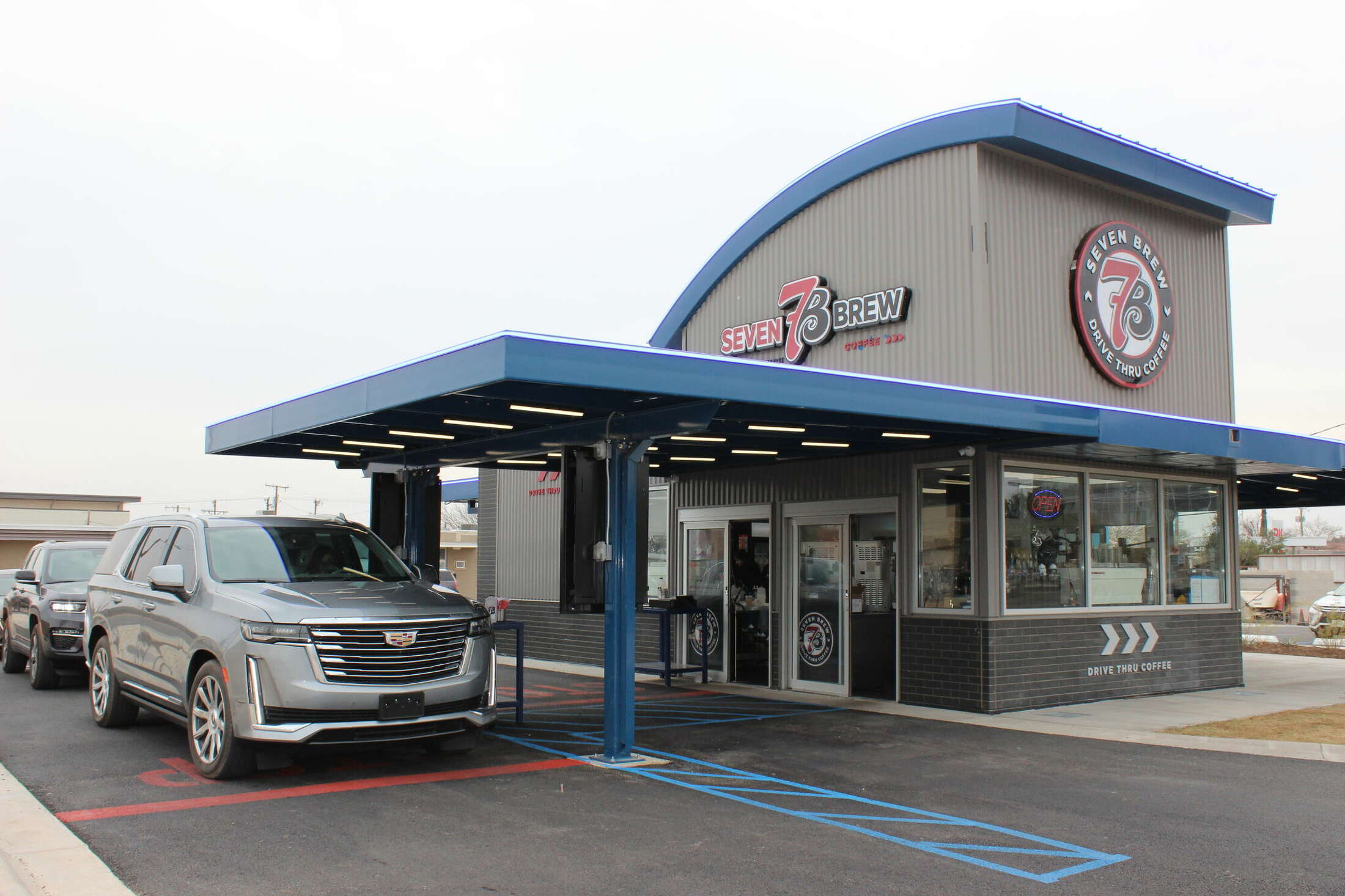 7 Brew Coffee opens first Midland stand, announced another