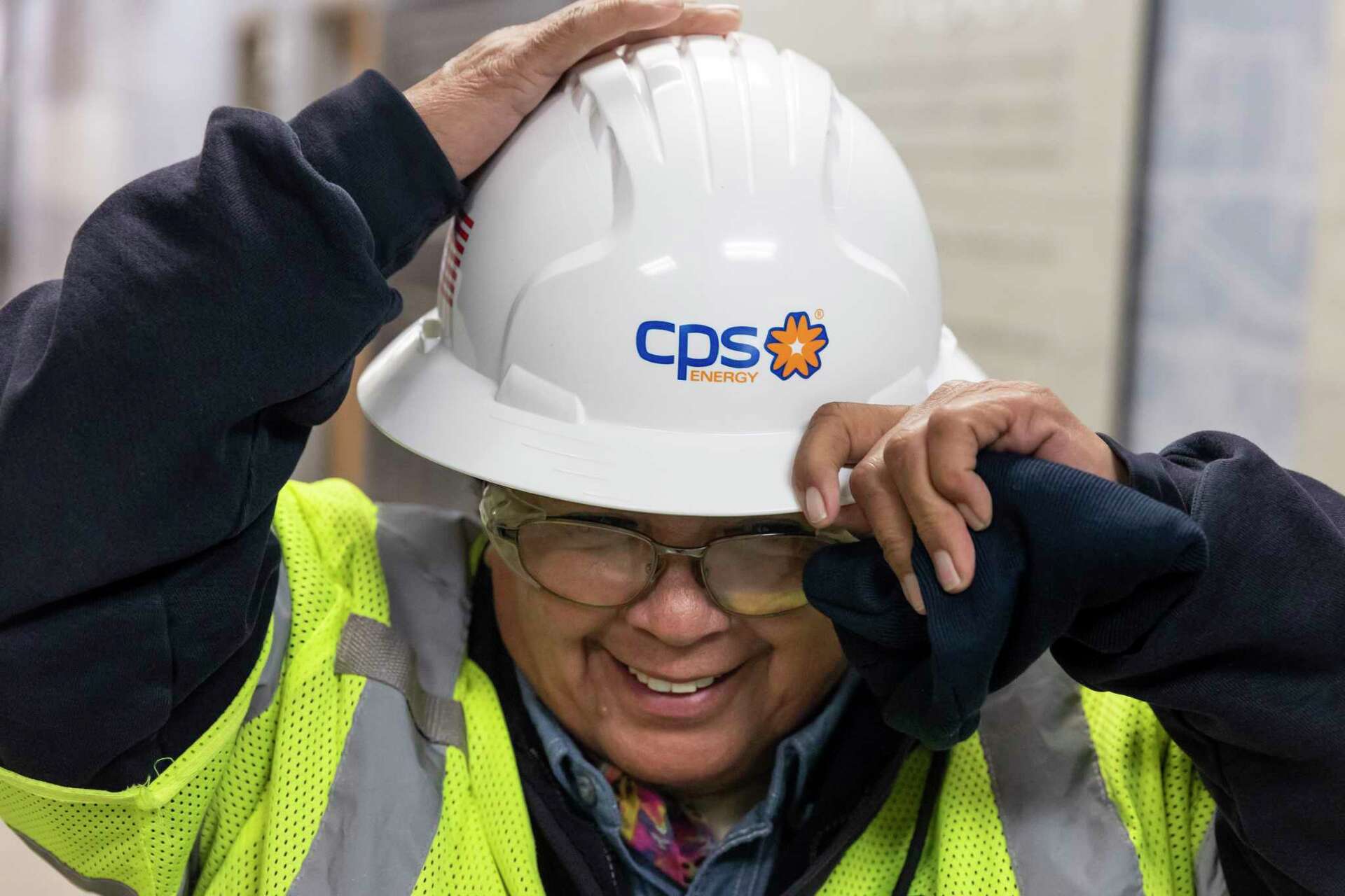 CPS Energy, Holt CAT send women to Caterpillar construction contest