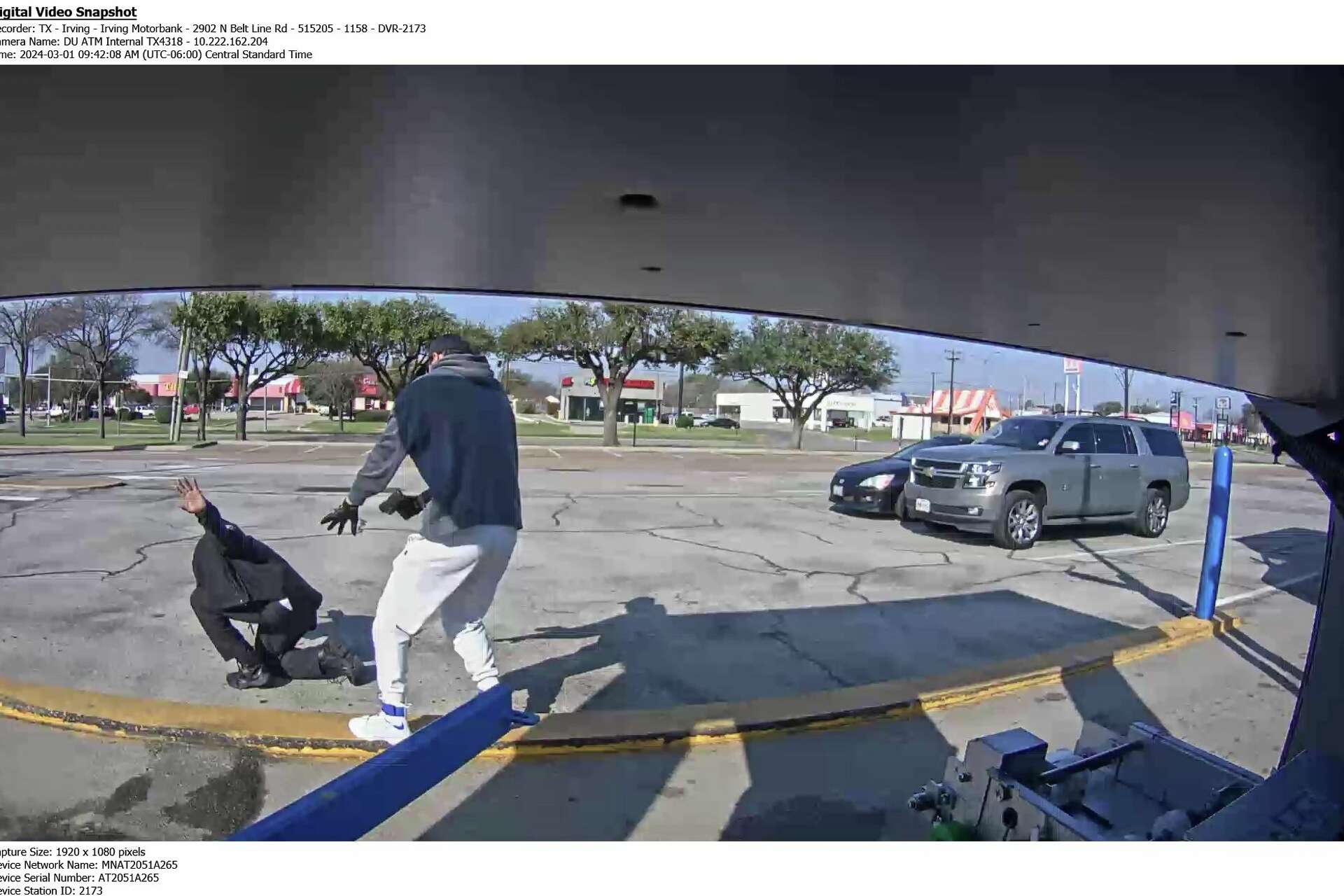 Armored truck driver robbed by armed man in Irving, Texas