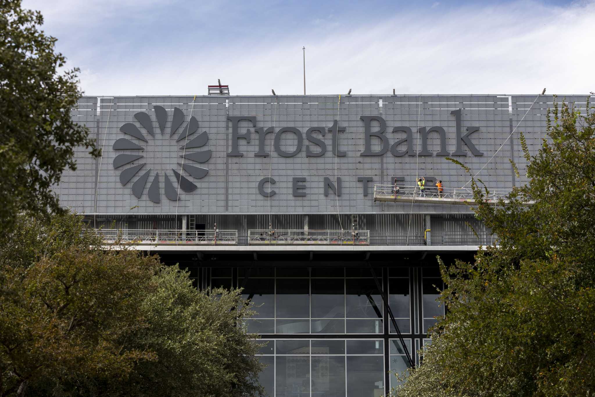 Alamo makeover gets $1 million sponsorship from Frost Bank