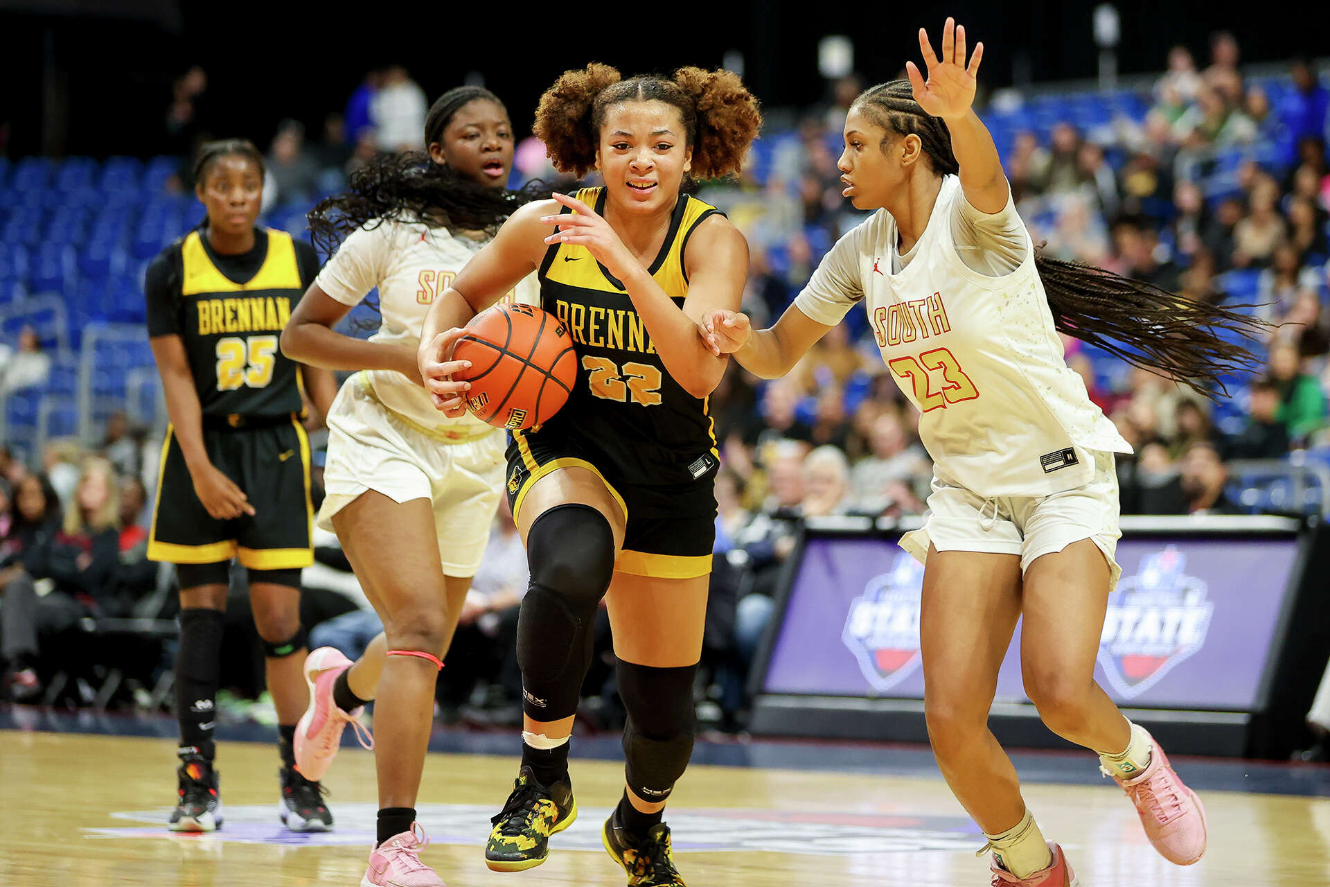 Brennan star guard Bella Flemings commits to nationally ranked Duke