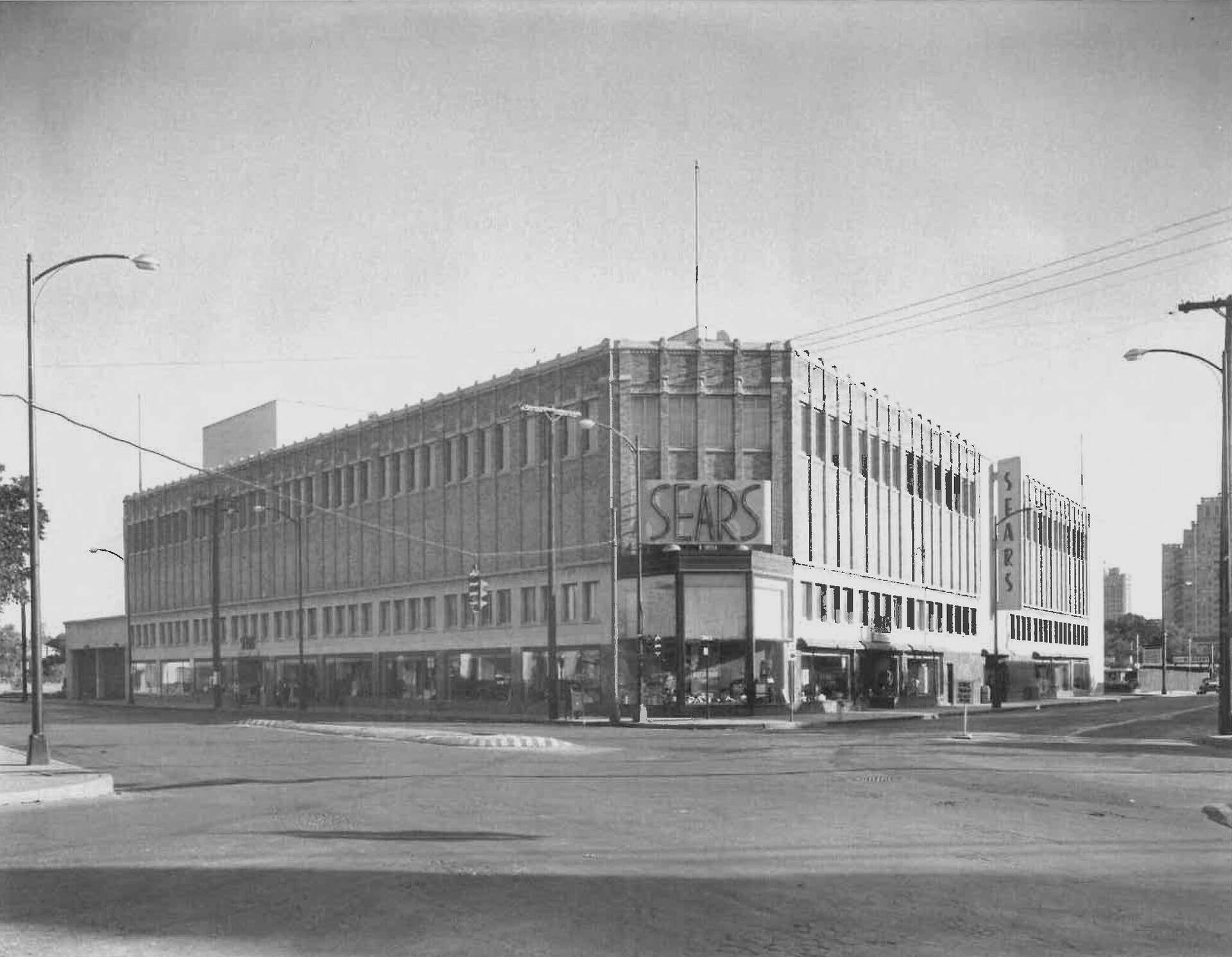 San Antonio's Handy Andy stores launched 98 years ago this week