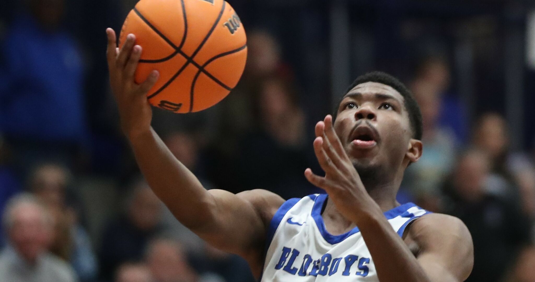 Last-second 25-footer gives IC first NCAA tourney win