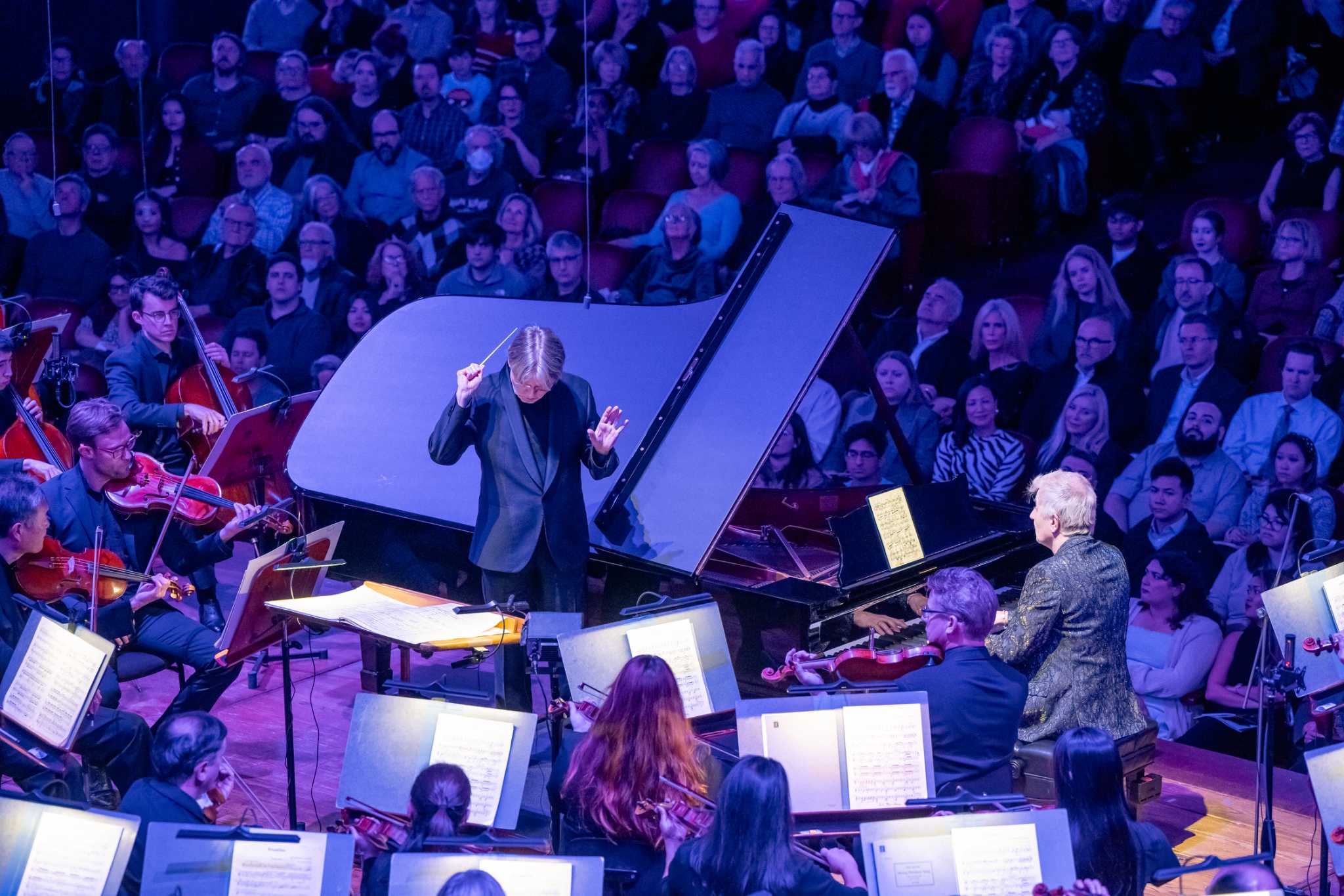 S.F. Symphony stages a mystical extravaganza with colors and smells