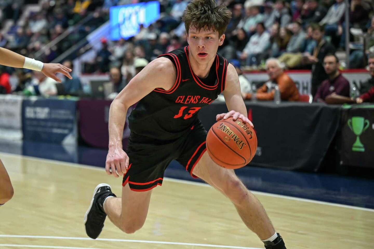 Glens Falls staves off CCHS to capture Class A boys' basketball title