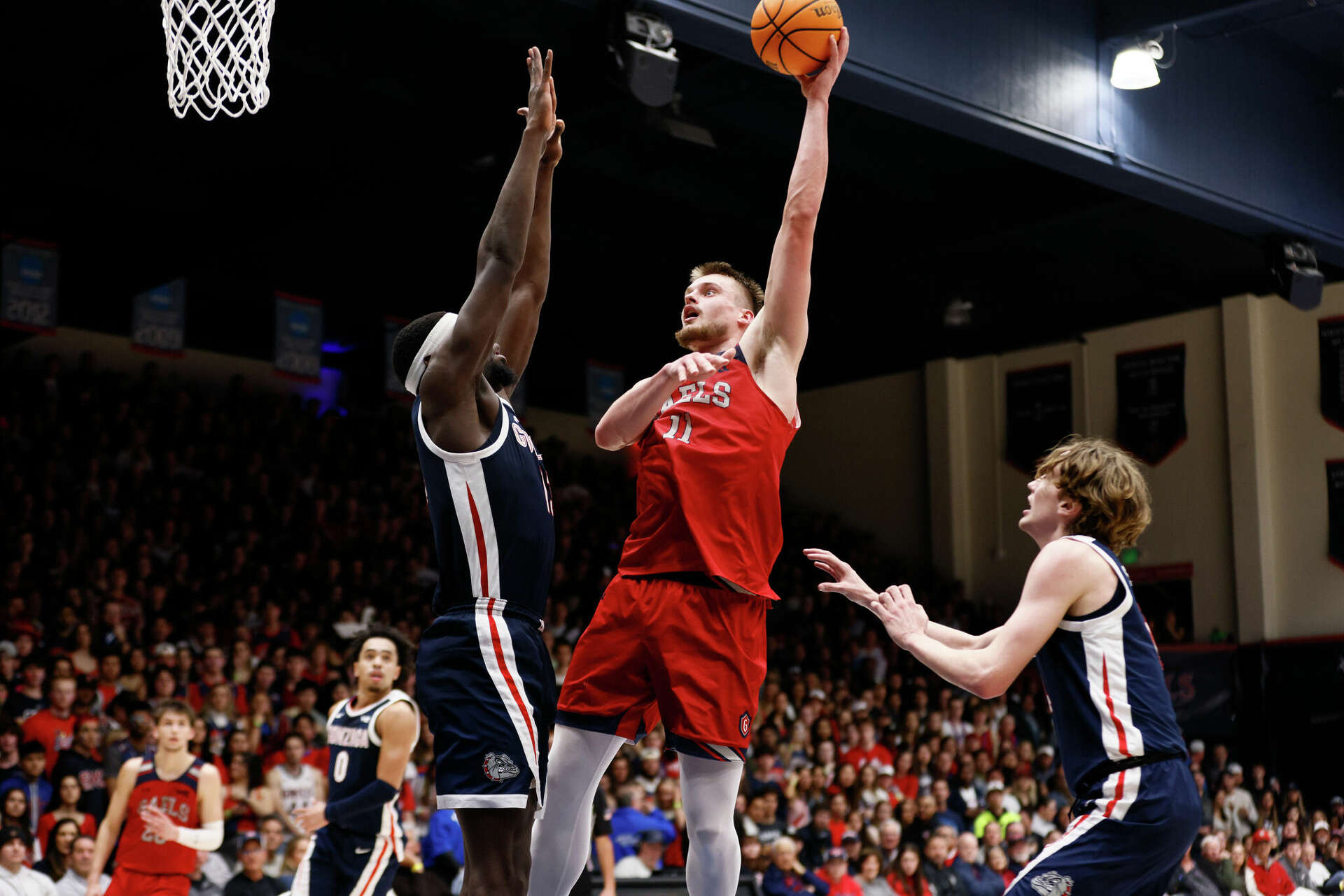 St. Mary’s men fall to Gonzaga; Gaels’ win streak ends at 16