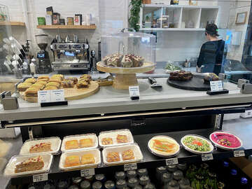 Simone’s Kitchen: A good restaurant you can feel good about visiting