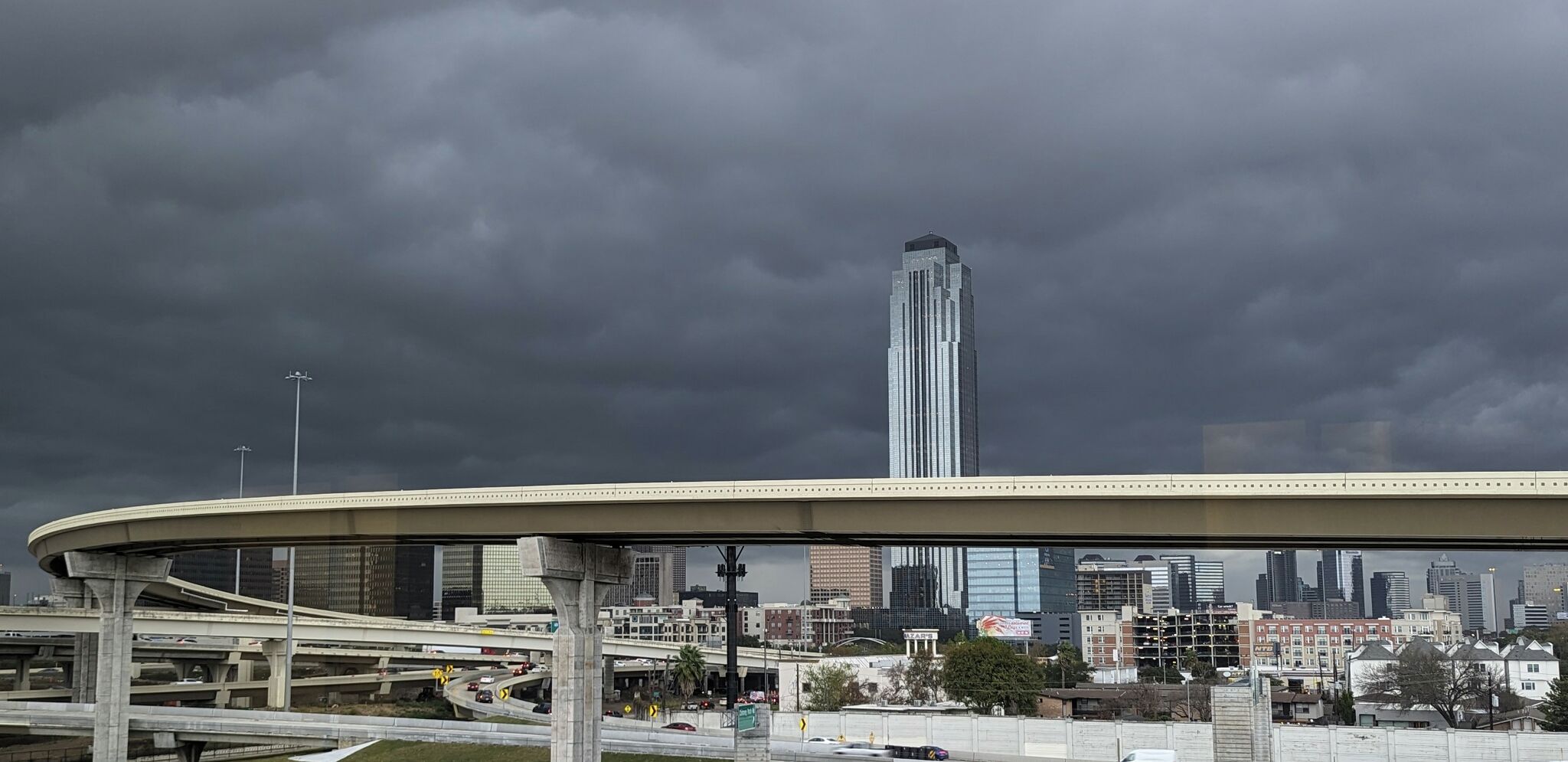 Monday storms to bring damaging wind, hail risk to Houston area