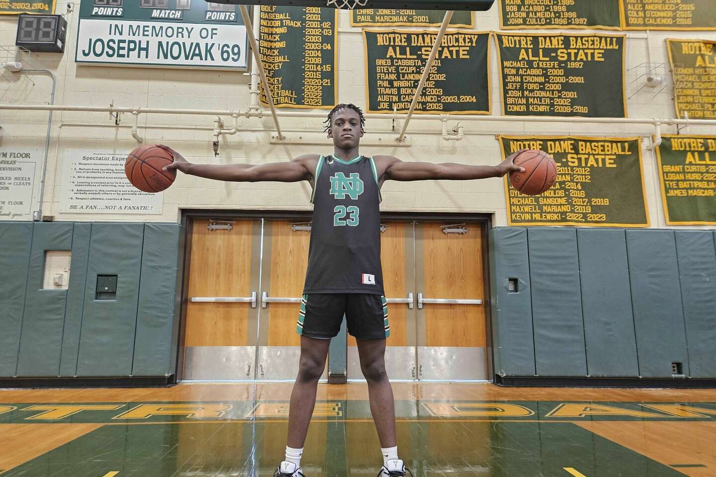 UConn men among programs vying for CT basketball star Abdou Toure.