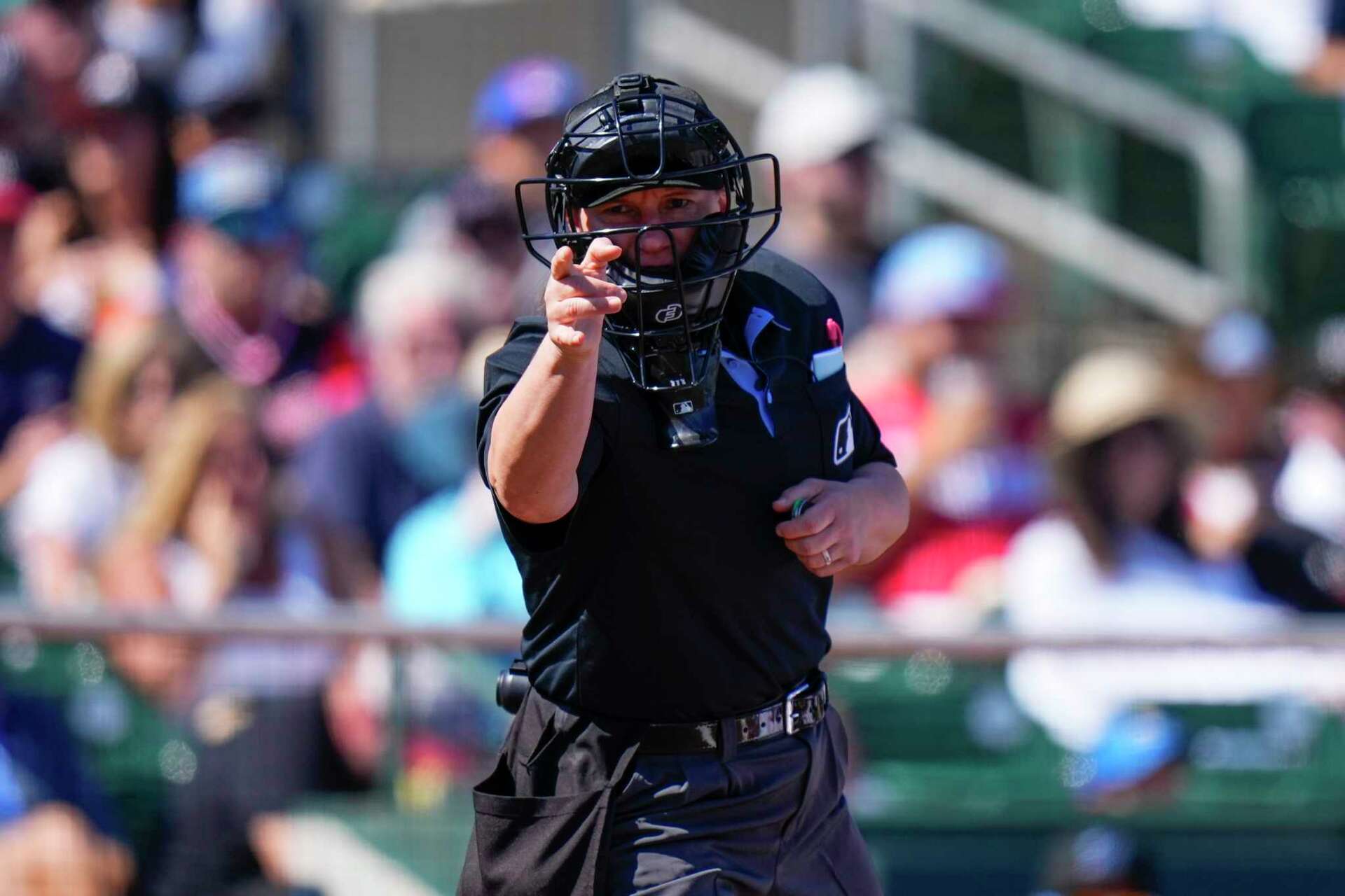 Good call, MLB: Jen Pawol merits shot to ump at highest level