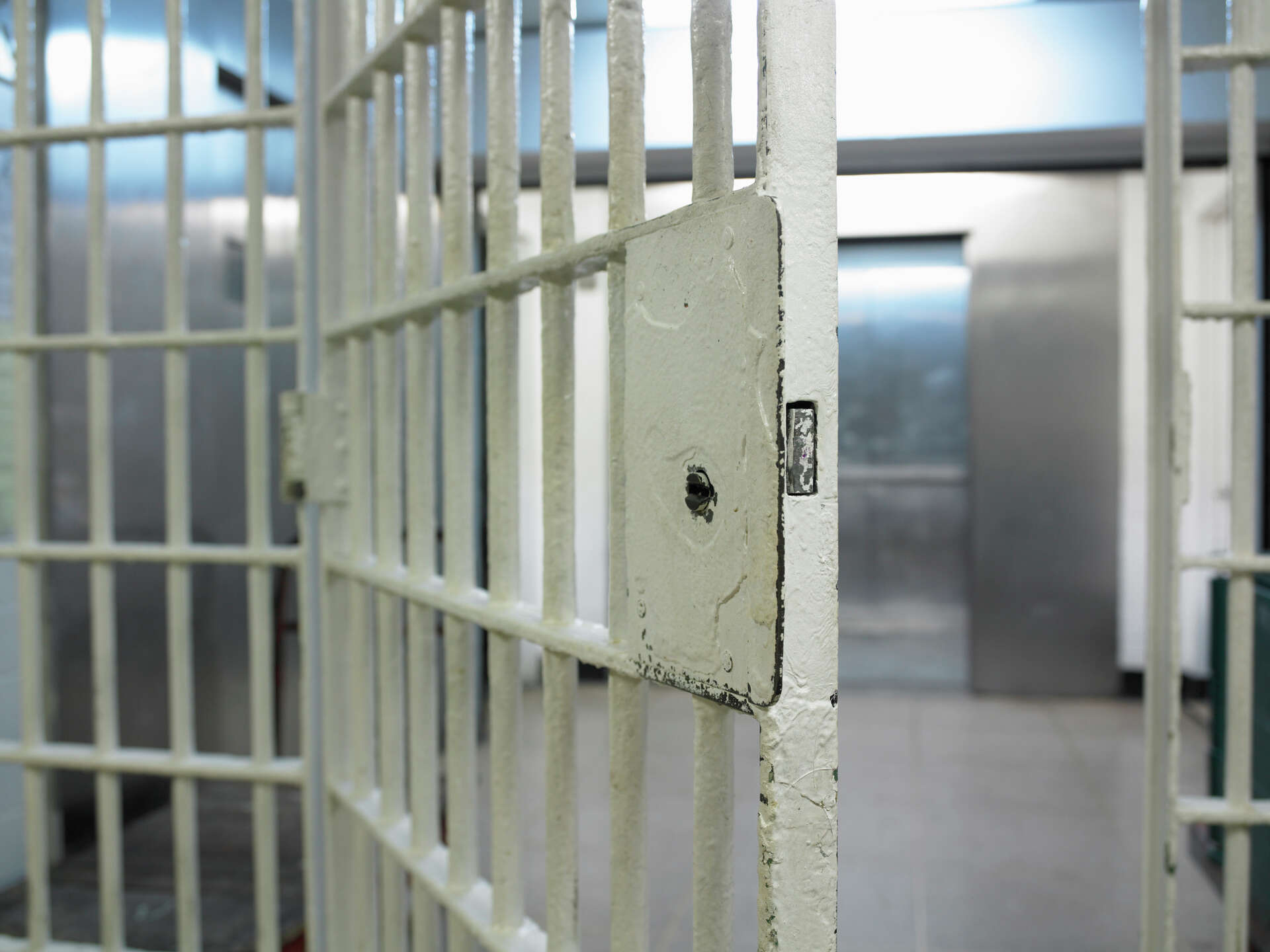 State Supreme Court OKs life-without-parole sentences for young adults