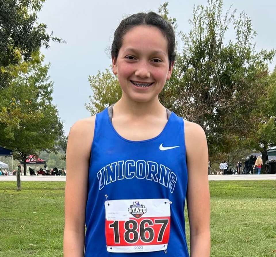 Maynard and Moya named E-N's top track and field athletes