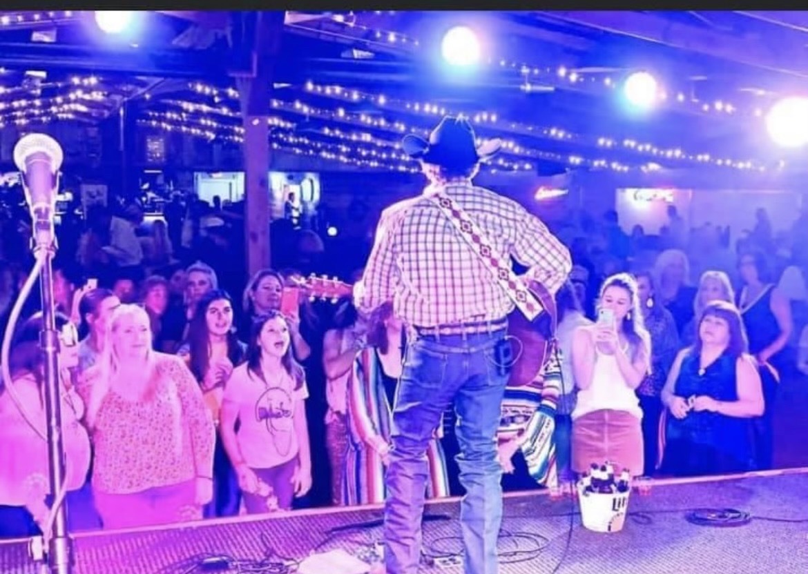 George Strait impersonator Derek Spence honors country legend