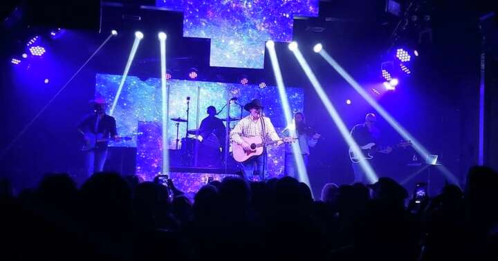 George Strait impersonator Derek Spence honors country legend