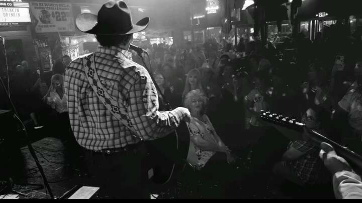 George Strait impersonator Derek Spence honors country legend