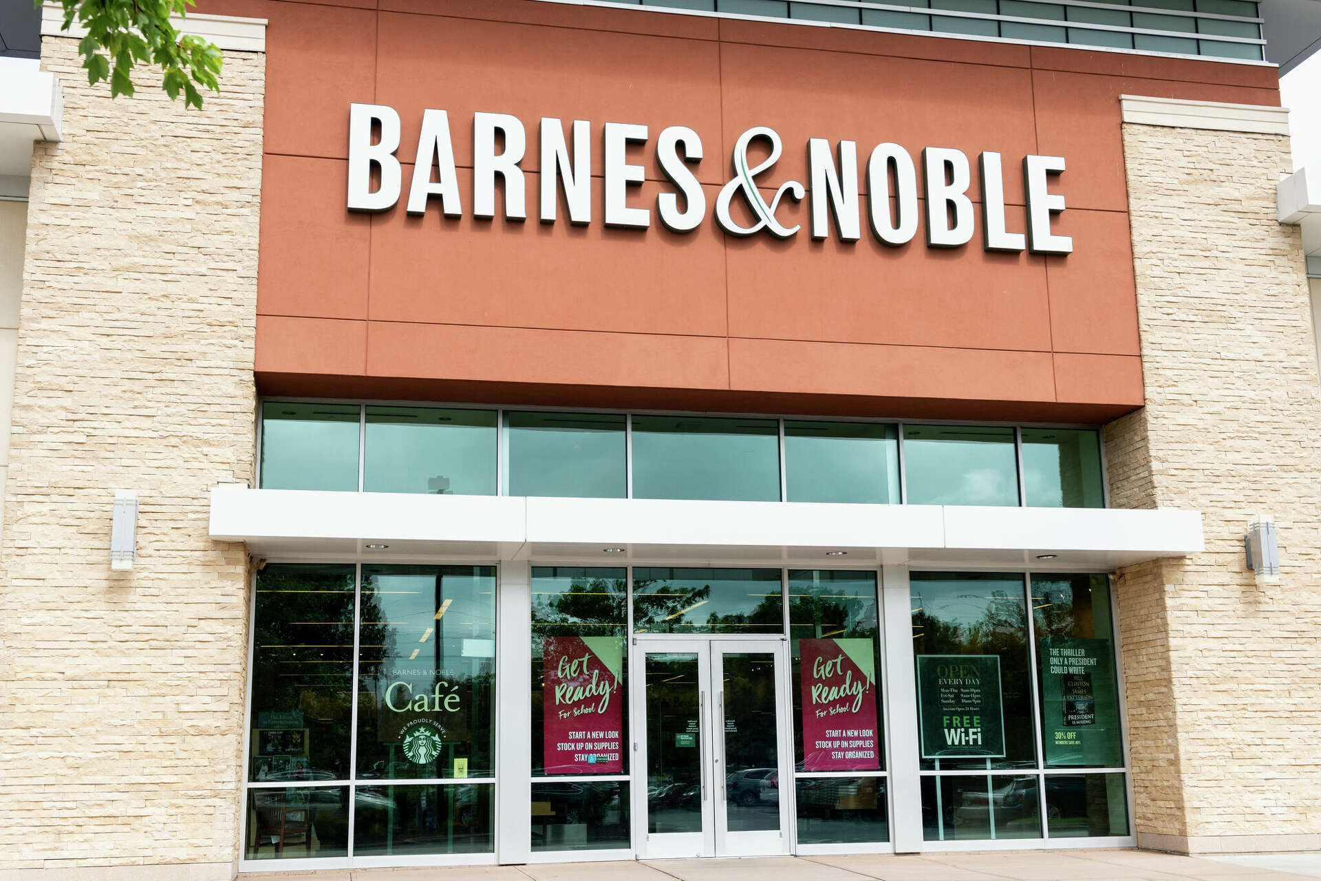 After abrupt closure, Barnes & Noble plans new Texas spot