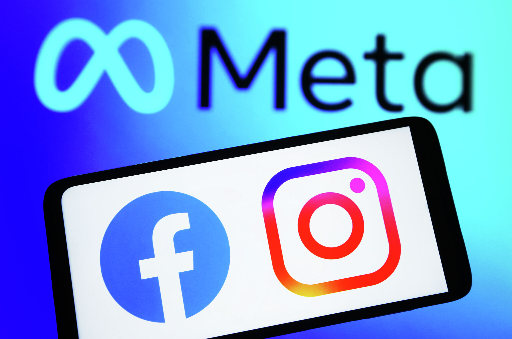 Users regain access to Meta platforms Facebook, Instagram after outage
