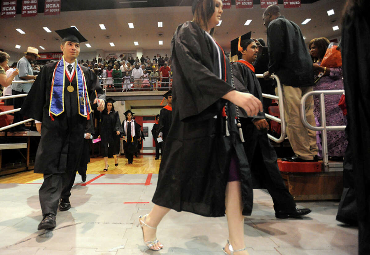 Lamar University Students Graduate